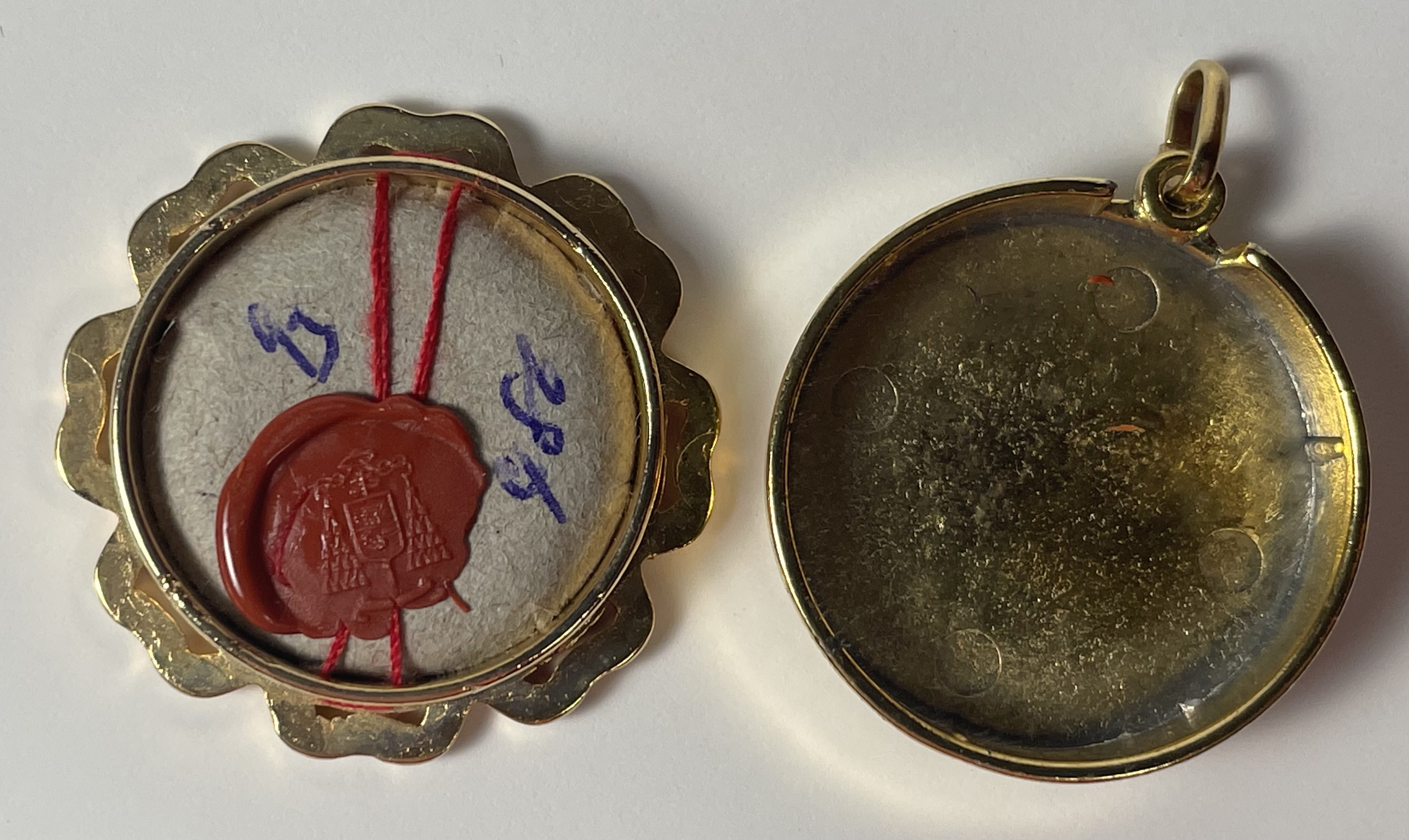 Russian Store - 1993 Vatican documented reliquary theca with relics of ...